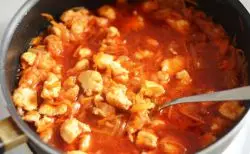 Comment cuire le poulet goulash