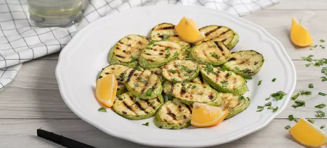 ग्रील्ड Zucchini लहसुन