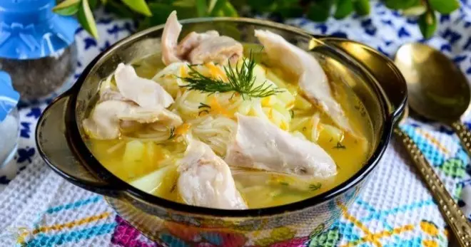 Sopa de pollo con vermicellina y papas: las recetas más deliciosas de platos de hogar simples