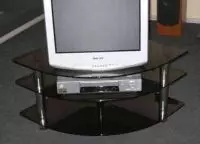 Cev pod TV Glass 2