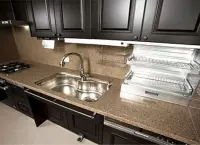 Countertops għall-kċina minn ġebel artifiċjali2