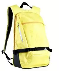 Weiblicher touristischer Rucksack 4