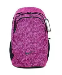 Mochila turística femenina 8