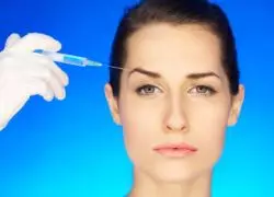 qırışları olan Botox