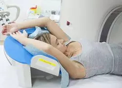 MRI او محاسبه شوي د تماس توپیرونه