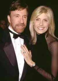 Chuck Norris miaraka amin'ny vadiny