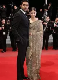 Aishwear parataiso ma Abhishek Bachchan i le Canyy Time Festival