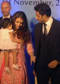 Ashvaria parataiso ma Abhishek Bachchan ma lana tama teine