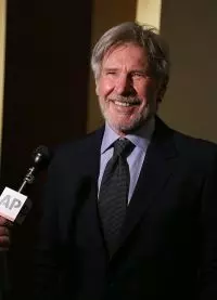 Harrison antaa haastatteluja