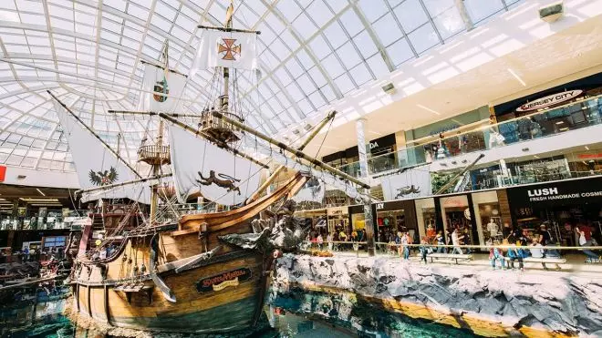 West Edmonton Mall