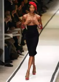 Naomi Campbell in fiera