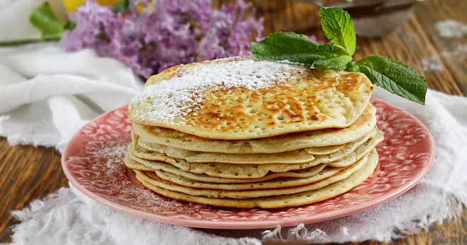 Hoe pannenkoeken snel en heerlijke en heerlijke recepten te maken?