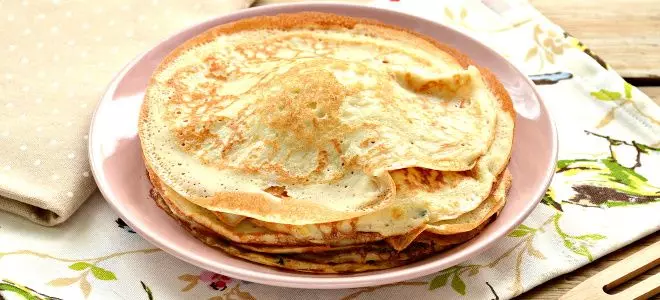 Etu esi eme ngwa ngwa ma na-edozi ya ngwa ngwa kwadebe pancakes na mmiri ara ehi, mmiri, kefir na ọbara? 6718_8