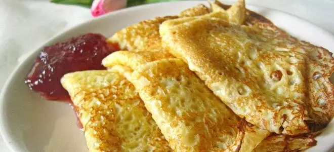 Etu esi eme ngwa ngwa ma na-edozi ya ngwa ngwa kwadebe pancakes na mmiri ara ehi, mmiri, kefir na ọbara? 6718_9