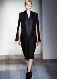 Kwambara Victoria Beckham 4