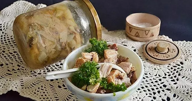 Poulet à la banque - un plat très savoureux et simple!