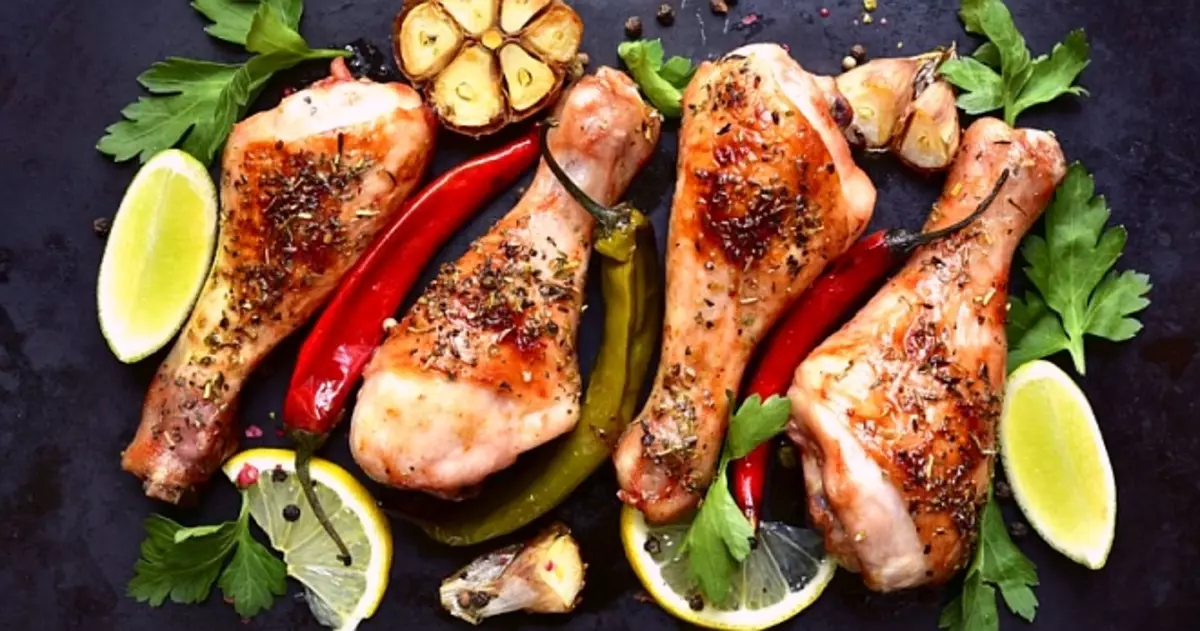 Comment faire cuire le poulet sur des recettes nouvelles et originales?