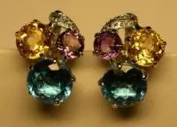 Anting-anting karo watu semipreus 4