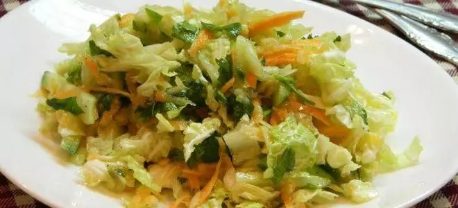 Peking Kohlsalat mit Gurke - Rezepte mit Erbsen, Mais, Wurst und Huhn 6895_4