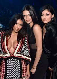 Was Sie essen Kim, Courtney, Kendall und Kylie, um in der Form zu sein