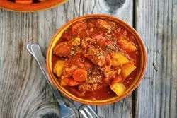 Goulash v madžarskem govedini - recept