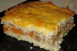 Rice Casserole með hakkað kjöti