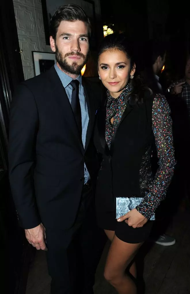 Nina Dobrev a Austin Stowell