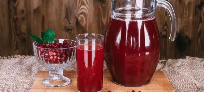 Compote Barberry ja Cranberries resepti