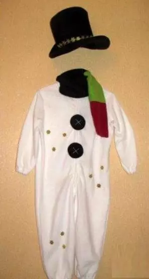 Snowman oblek s vlastnými rukami 27