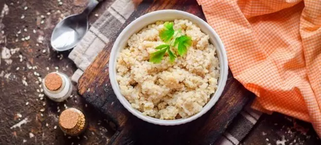 Porddge ni ounjẹ ti o lọra - Bi o ṣe le Culgur Bulgur, Arna, Manna, Oka Oka, elegede ati Pentlik Porridge 7412_4