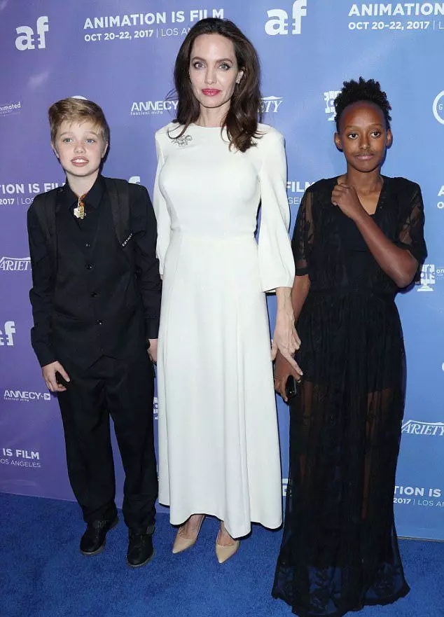 Angelina Jolie met kinderen