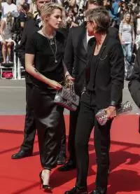 Kristen Stewart y Alicia Kargail Cannes 2016