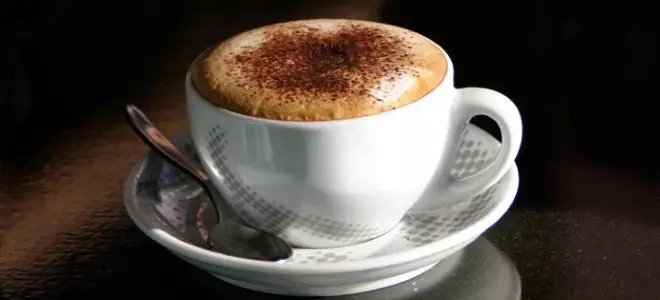 Maitiro ekubika kofi cappuccino kumba kumba