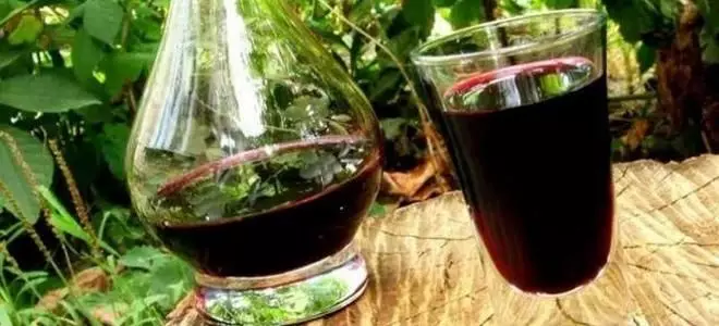 Viini kirsikoista luut - reseptit hiivalla, vodkalla ilman sokeria ja vettä 7620_9