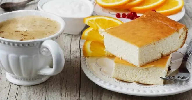 Casserole curd - piring karesep sadaya budak sareng henteu ngan!