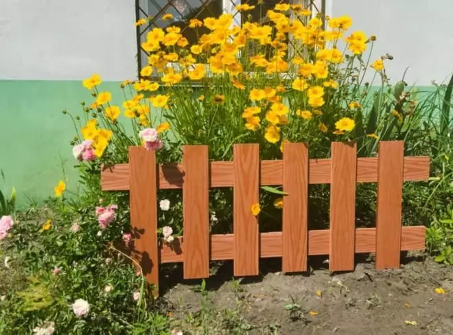 Camas de flores - Flotante, vertical, levantada, multi-nivel e suspendida 8399_28