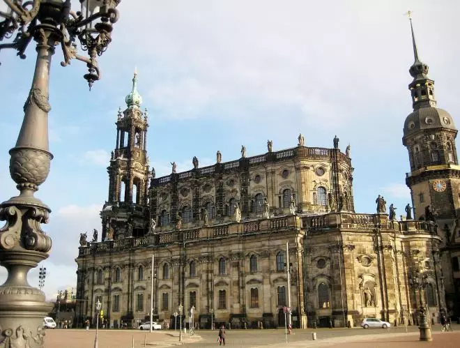 Dresden ატრაქციონები - Castle-Residence, Panel პროცესია მთავრები, ტერასა Brulya, ციხე Pilnitz, Hofkirhe და სხვა 9177_11