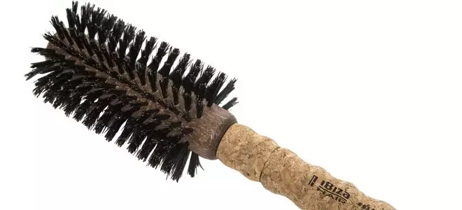 Brasing za lase - kaj je to? Round Hair Styling Comb, Bashing Polaganje 9345_11