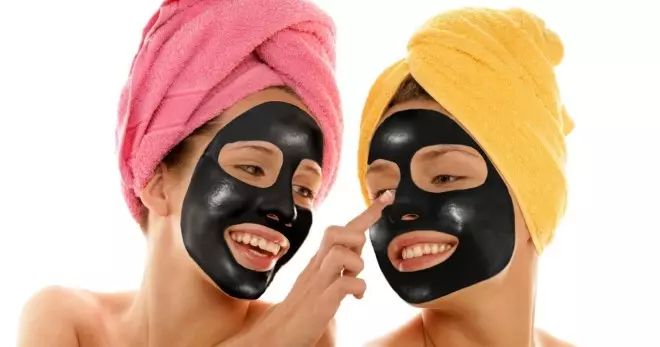 Mask Daga Black Dige - 2 AMFANIN gida da zasu maye gurbin Tsabtace Salon